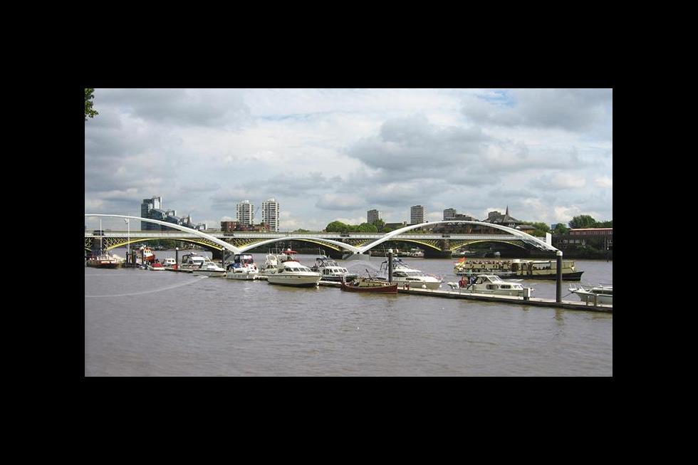 Diamond Jubilee Bridge tops Thames crossing poll | News | Building Design